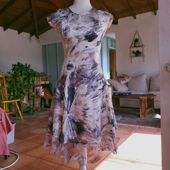 Komarov | Dresses | Komarov Multicolor Crinkle Lace Detail Dress | Poshmark